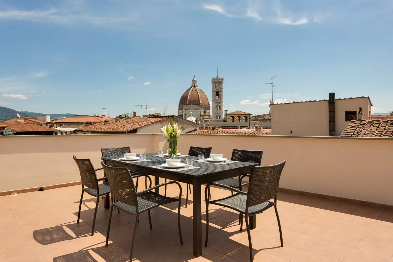 Appartamento con Splendida Vista in Zona Duomo - - Apartments Florence