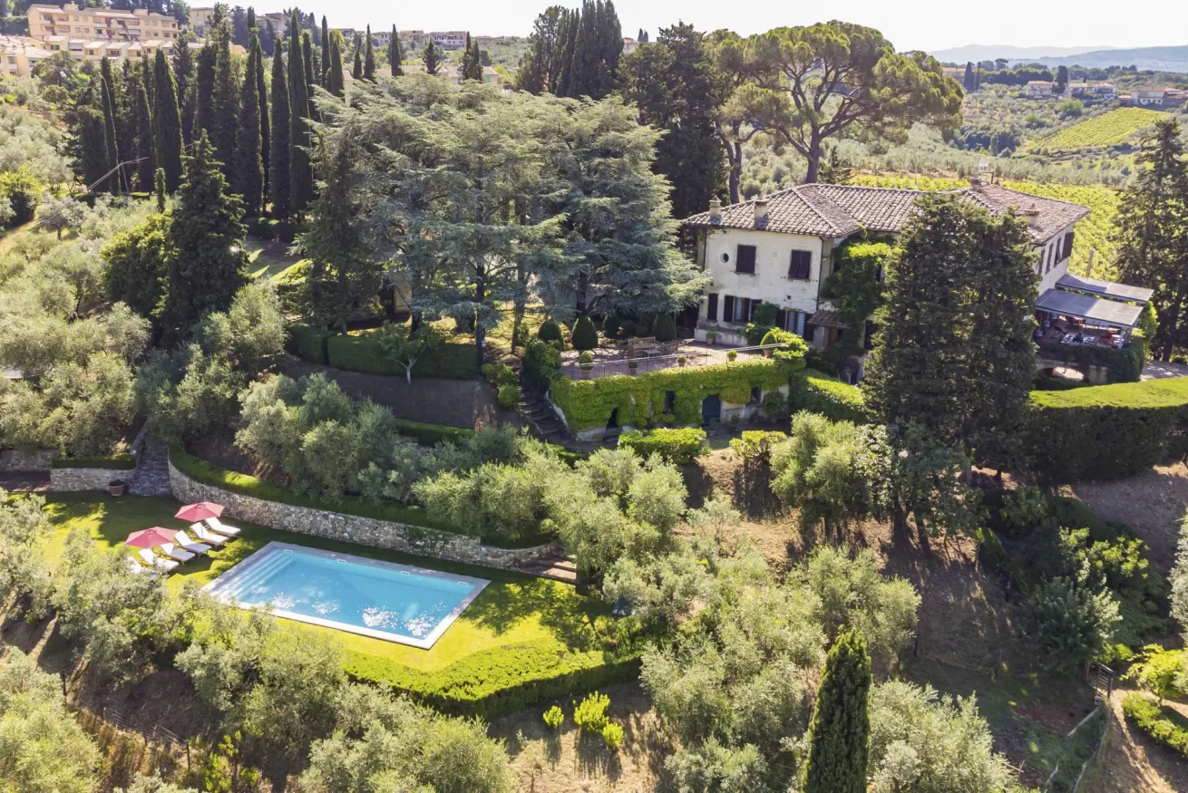 Villa D'Agnola - MMega Homes & Villas