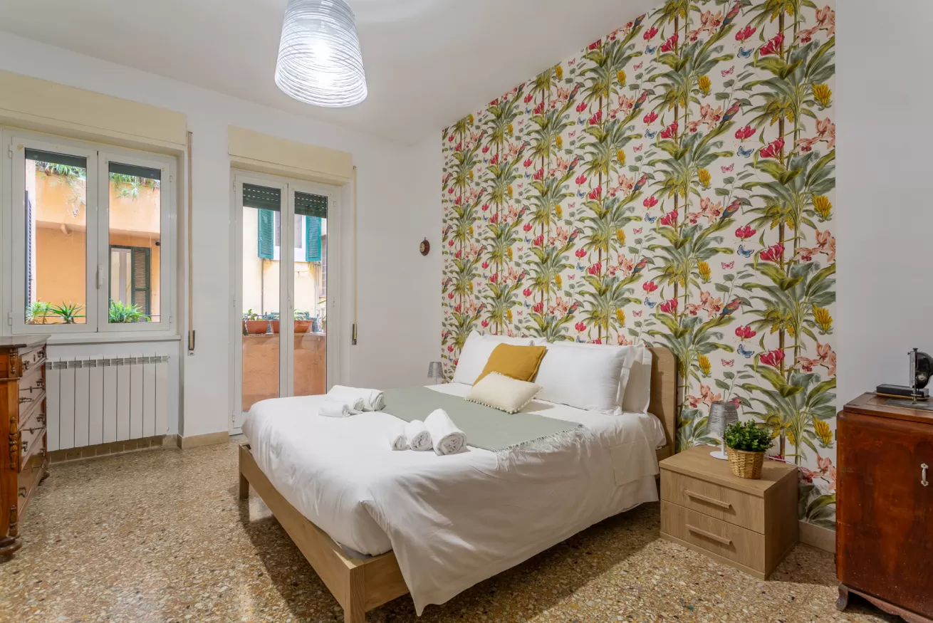 iFlat | Dreamy Escape in the Heart of Trastevere - iFlat Reservation